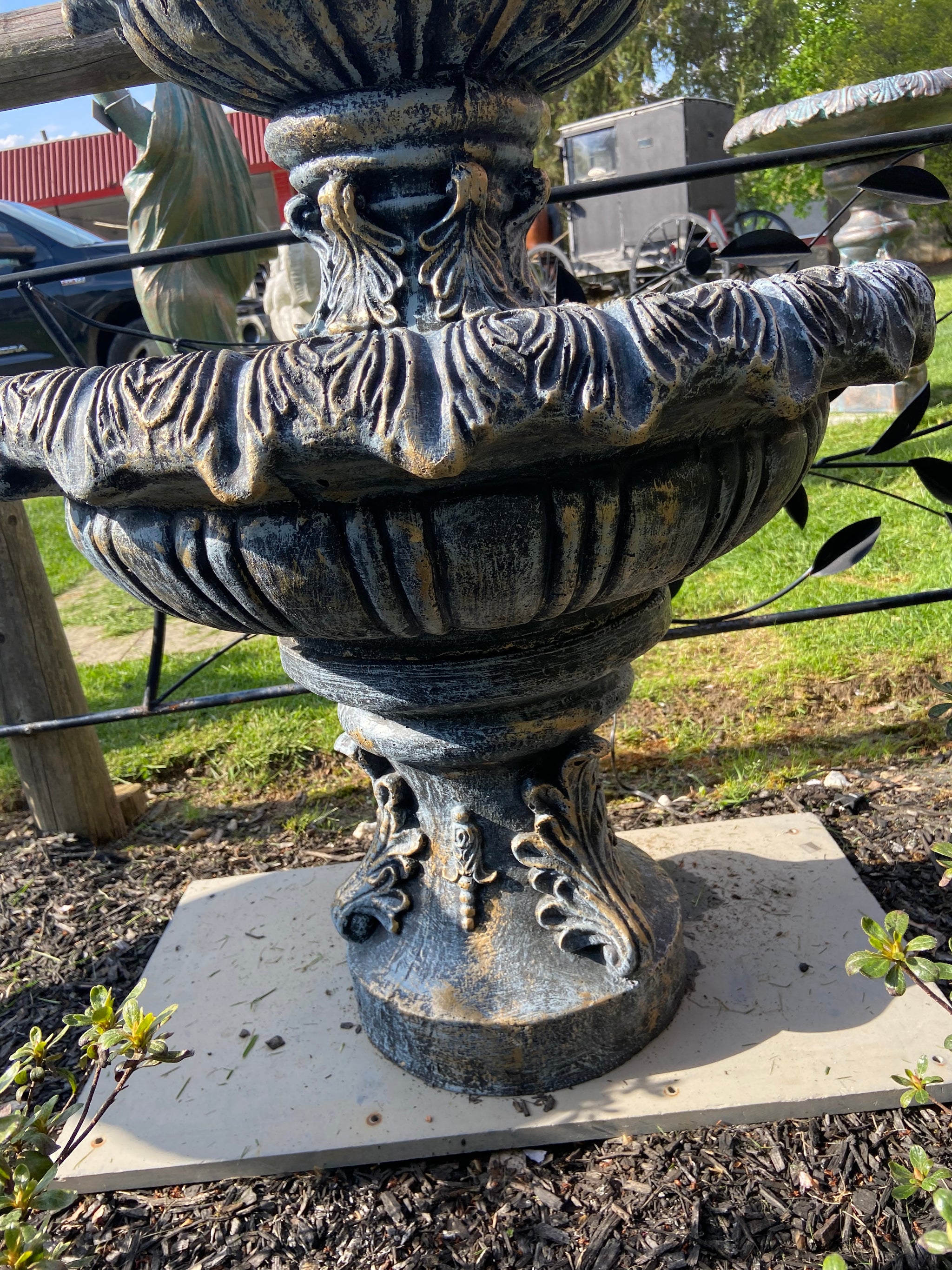 Williamsburg Fountain – Ziegler's Statuary